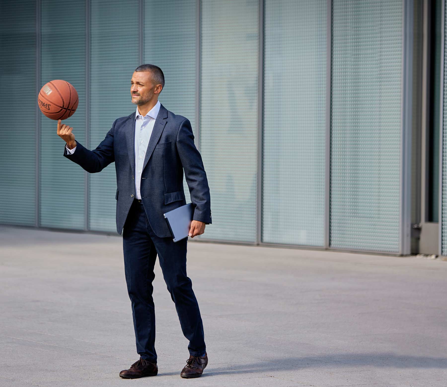 Adapt your business to ongoing changes - MasterUrChange